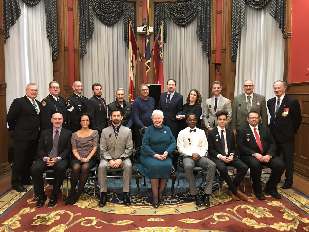 Distinctions de bravoure de la Société canadienne pour les causes ...